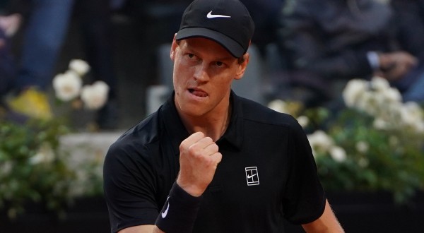 Após visitar o Papa, Sinner acompanha final da Copa da Itália - Tenis News