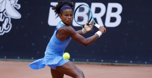 Aos 14 anos, Victoria Barros tenta 1ª final da carreira neste sábado ...