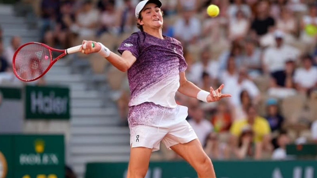 Virada incrível de João Fonseca é a primeira de Roland Garros nesta ...